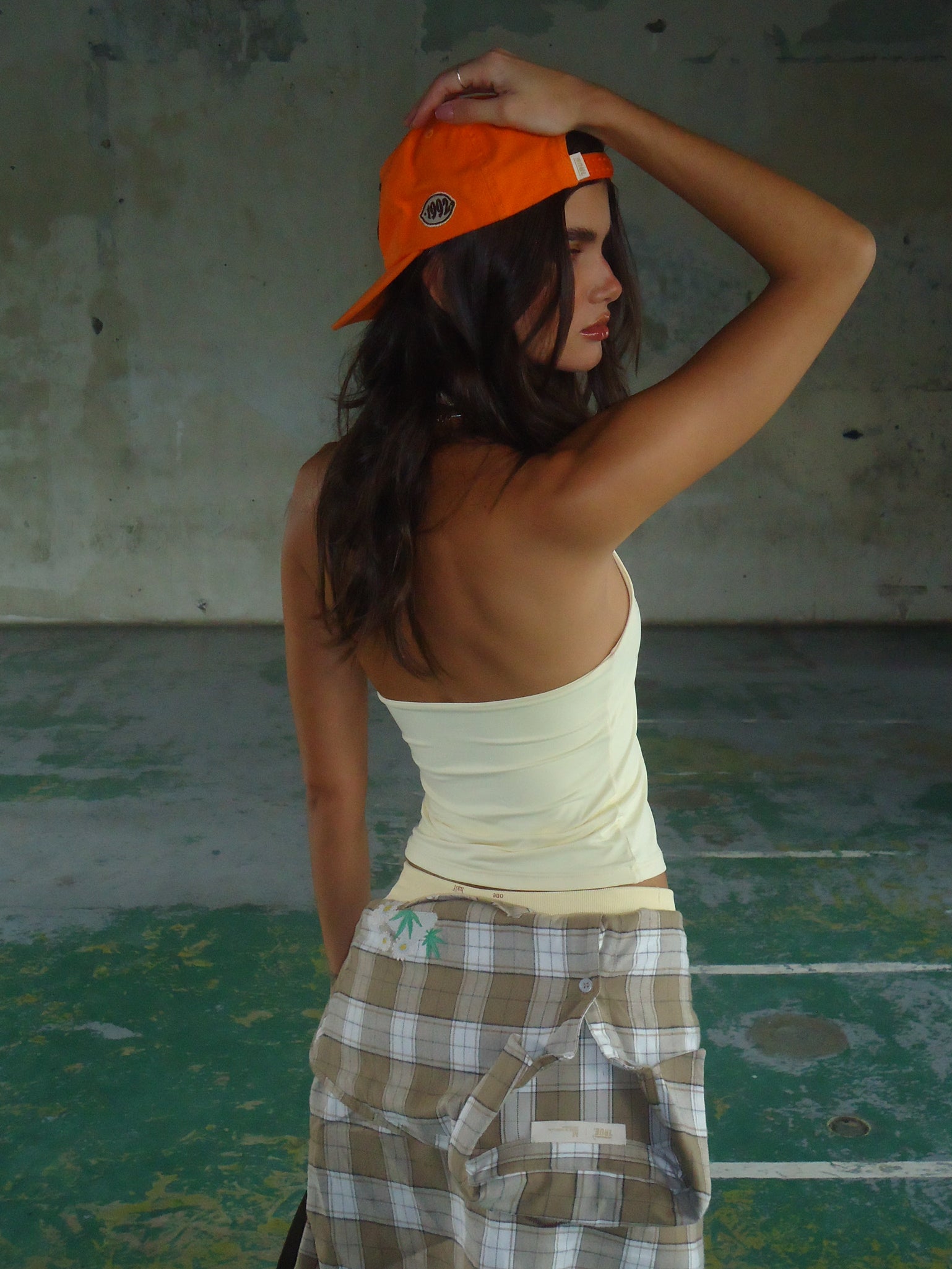 Top Halter High Tech Color Amarillo | One Half